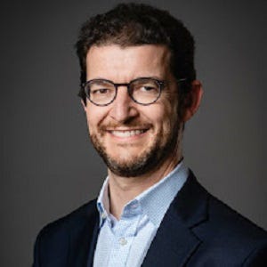 Carlos Martin – Medium