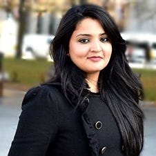 Maida Amir – Medium