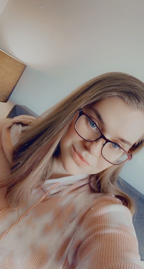 AllyRieve – Medium