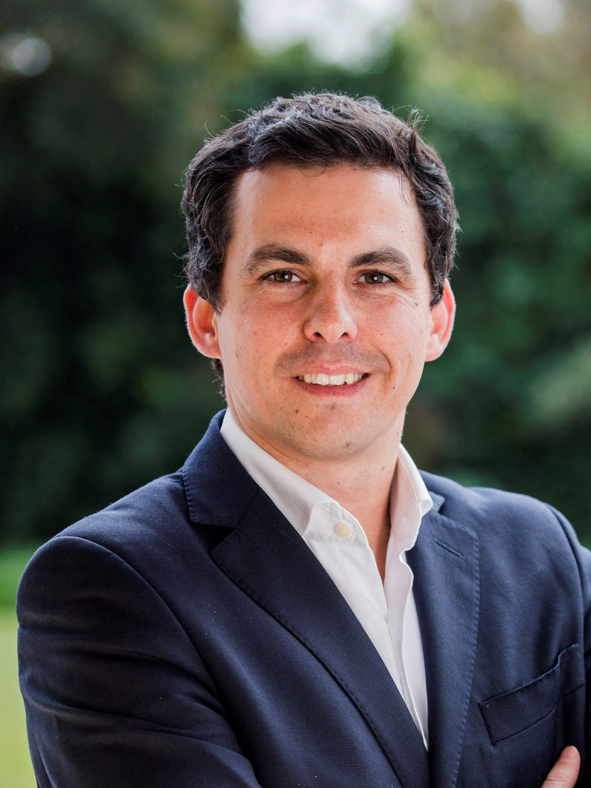 José Almeida – Medium