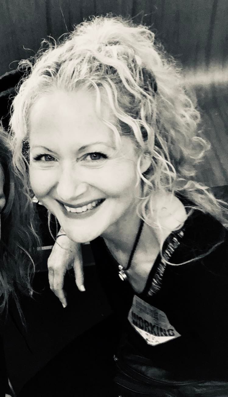 Piper Burch – Medium
