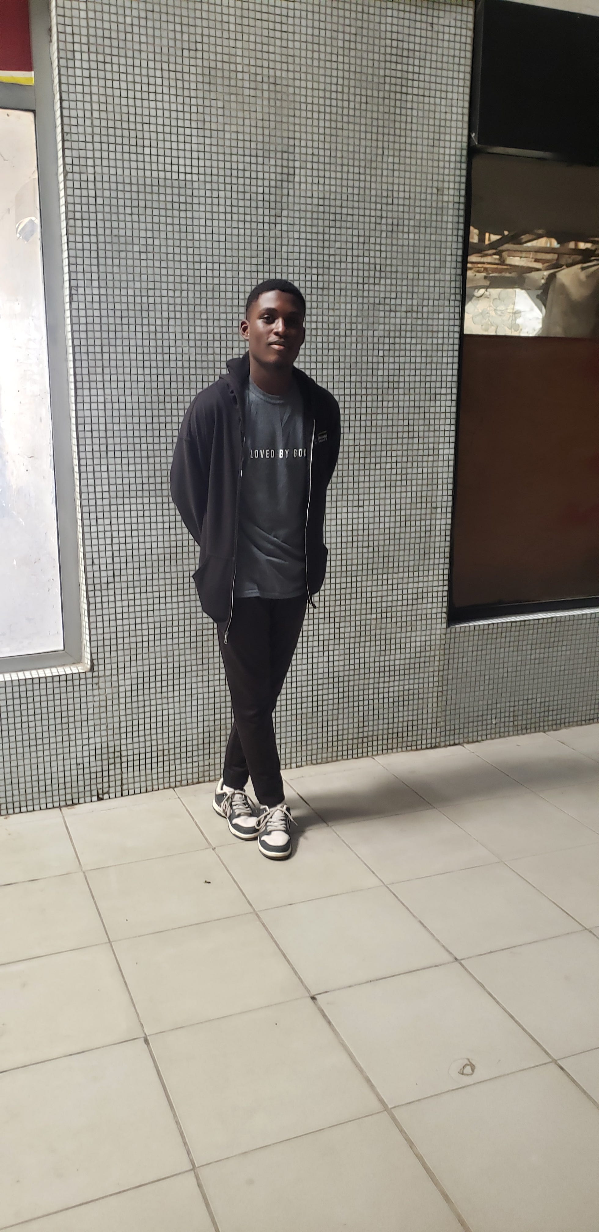 Bobola Popoola – Medium