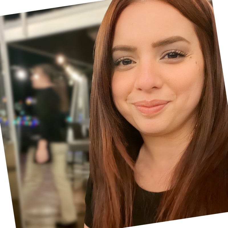 Nicole Pastrana – Medium