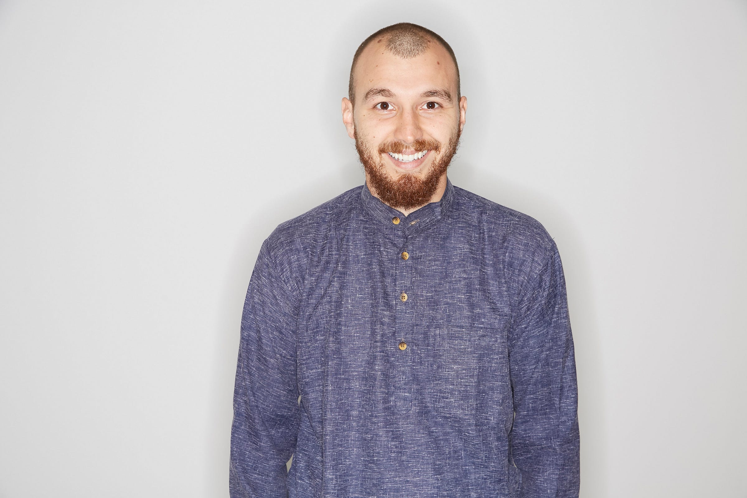 Joshua Rae – Medium