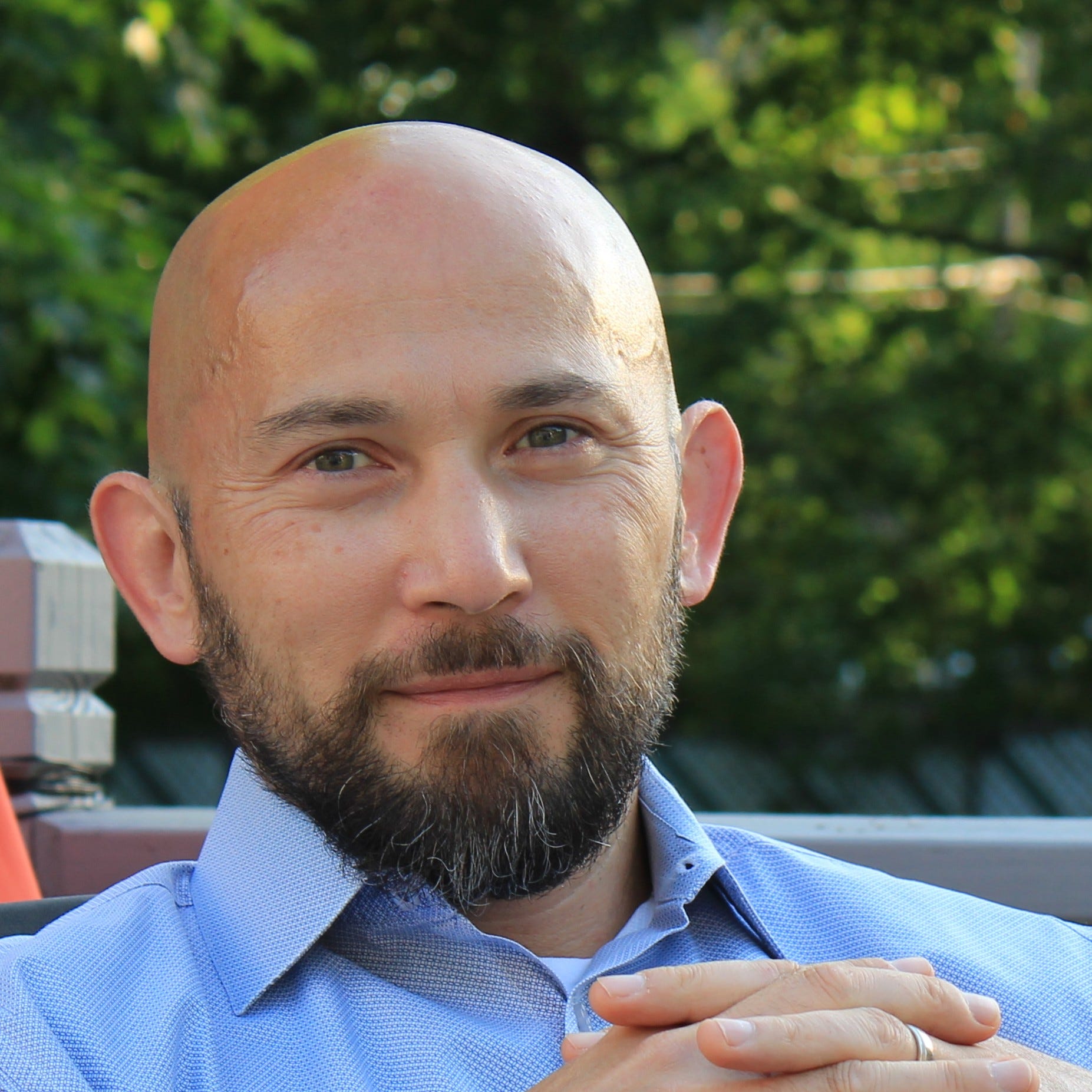 Schin Tom – Medium