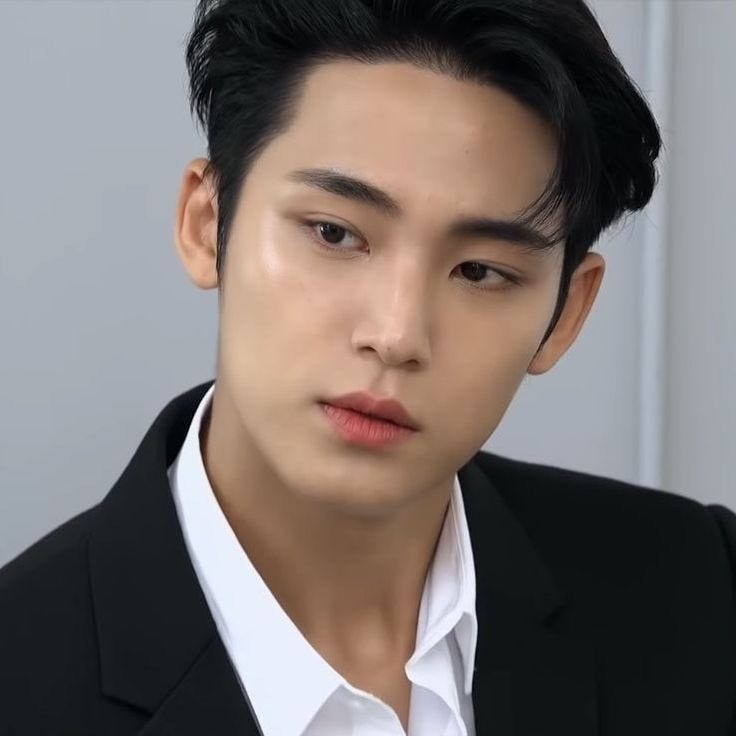 GABRIEL ANANTA – Medium