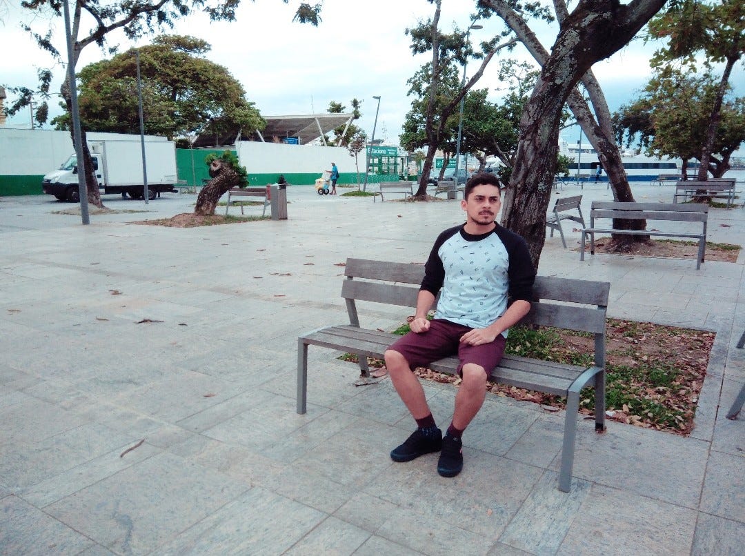 John Moretti – Medium