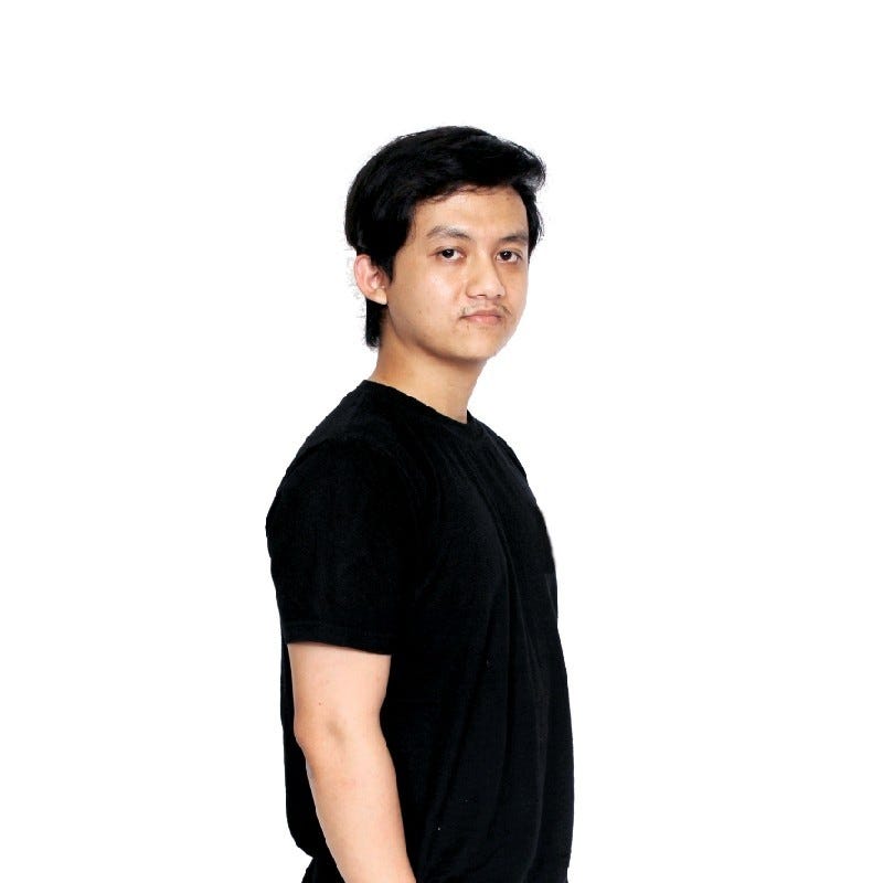 Aril Indra – Medium