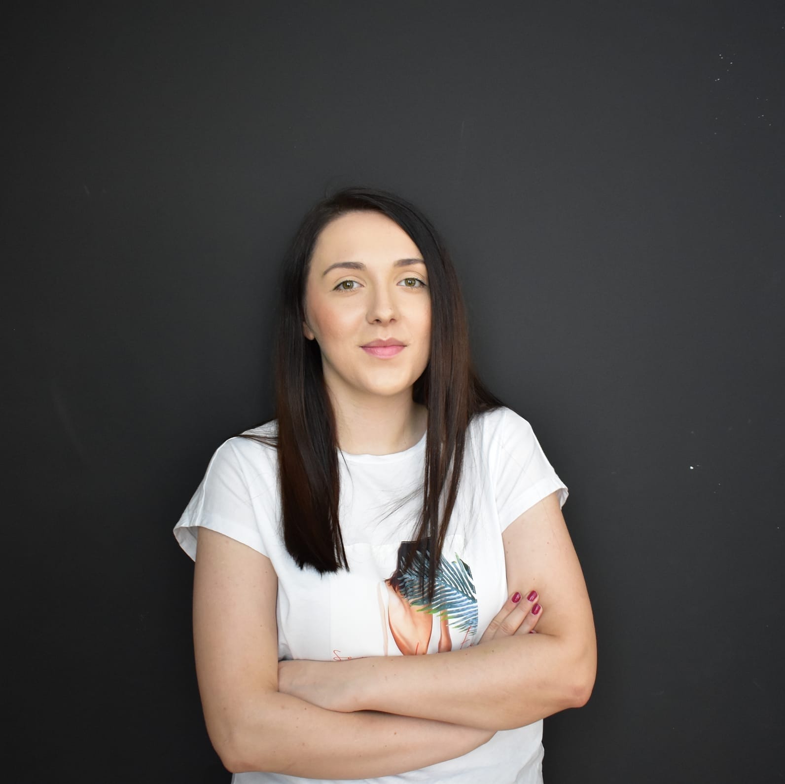 Evgenija Popovska – Medium