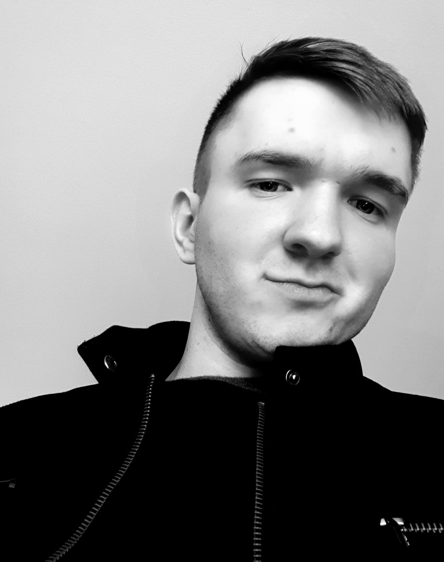 Simon – Medium