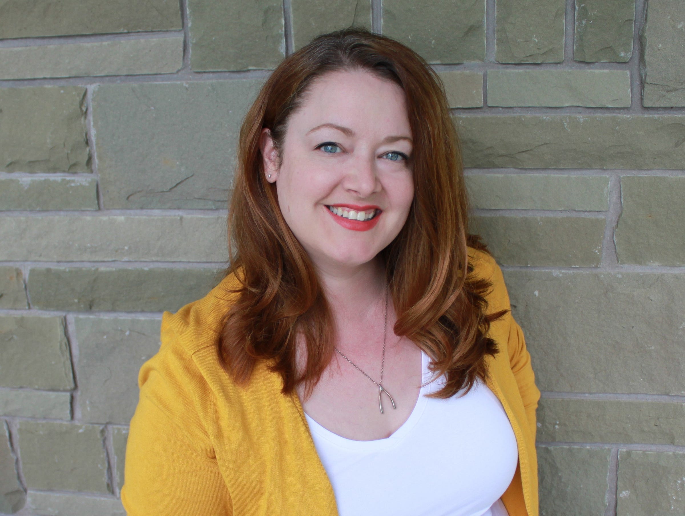 Krista Elliott – Medium