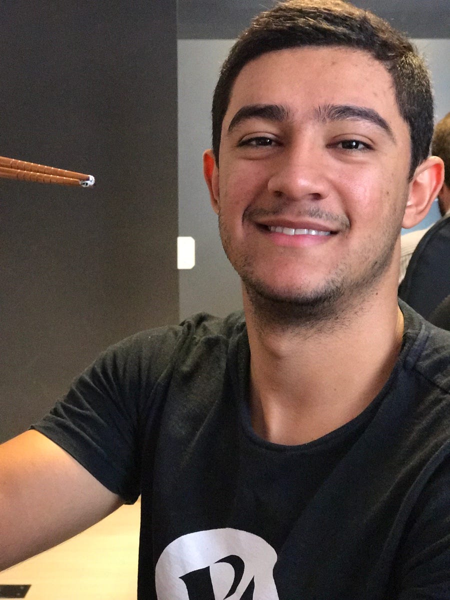 Max Cavalheiro – Medium