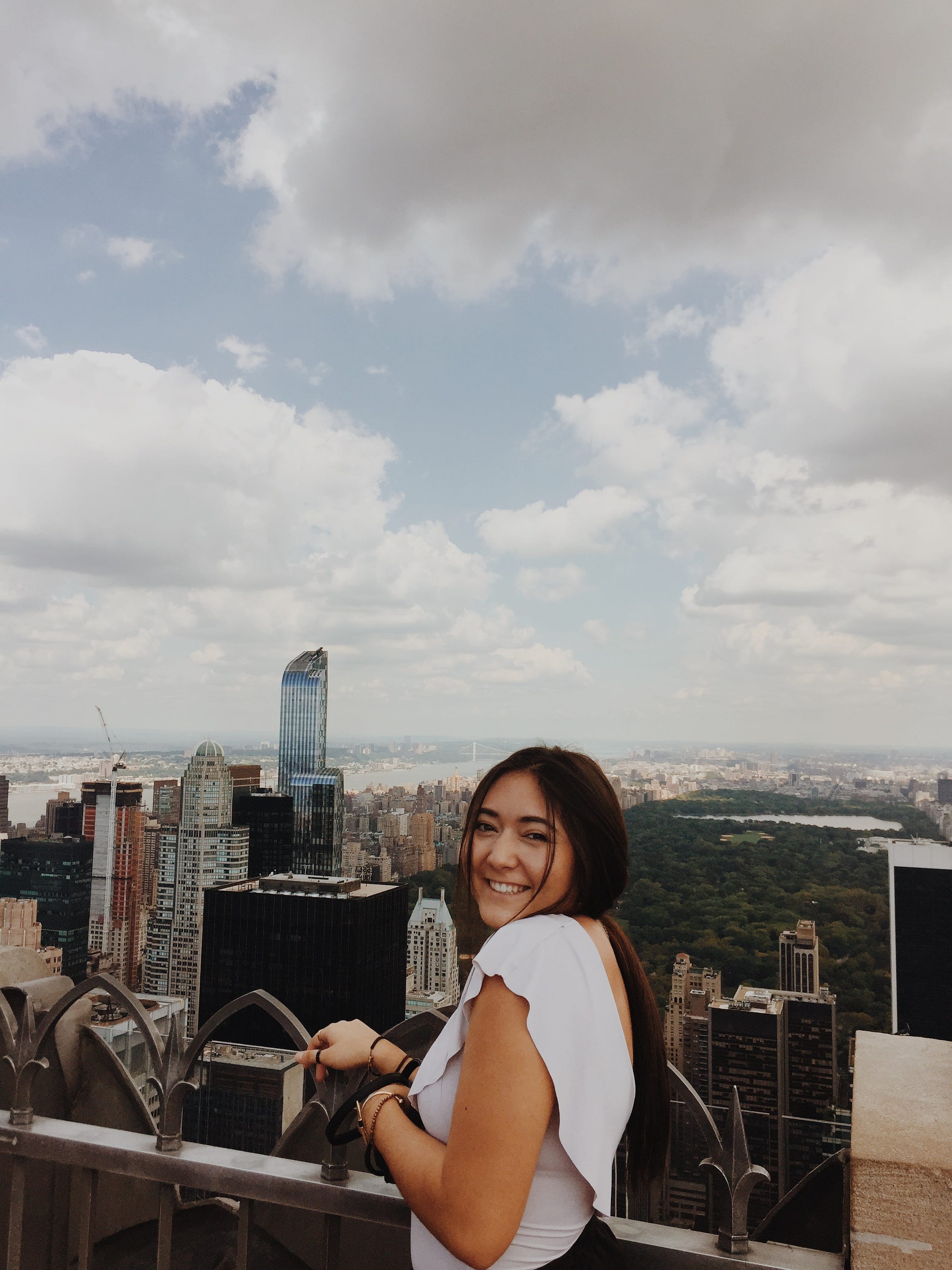 Cienna Fernandez – Medium