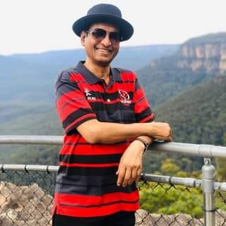 Idrees Saghar – Medium