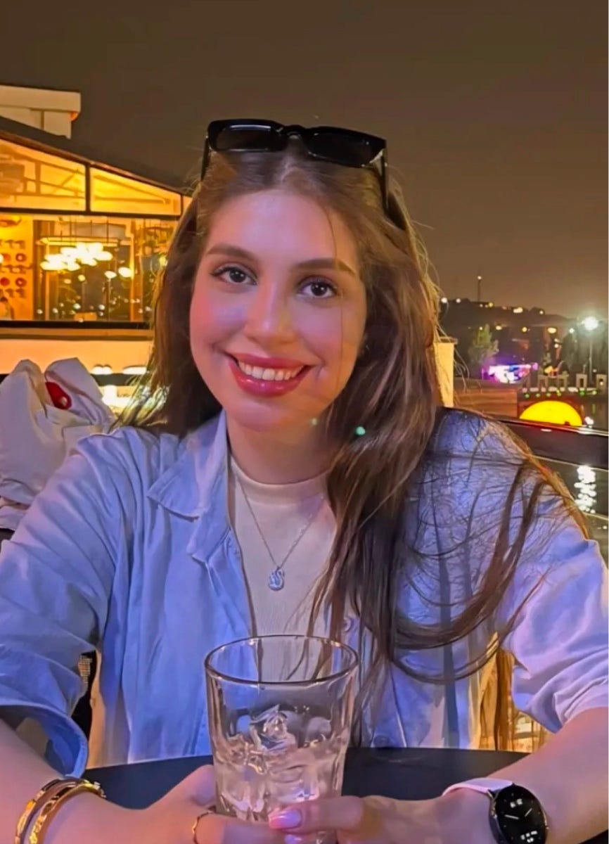 Kimia Jamshidi – Medium