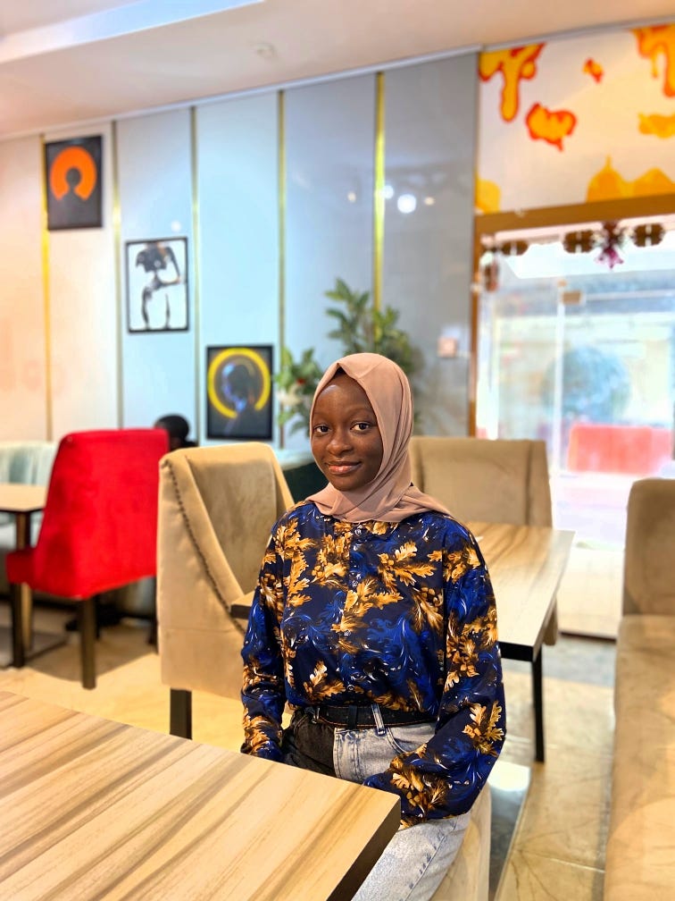 Zehida Thabit – Medium
