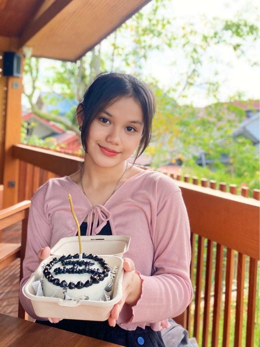 gigi 🐝 – Medium