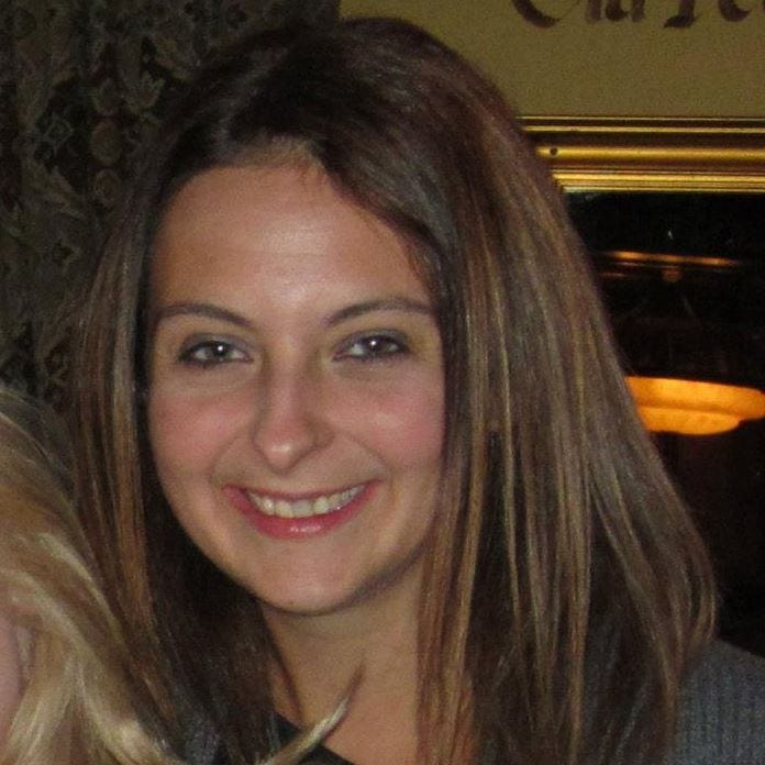 Lisa Vigue – Medium