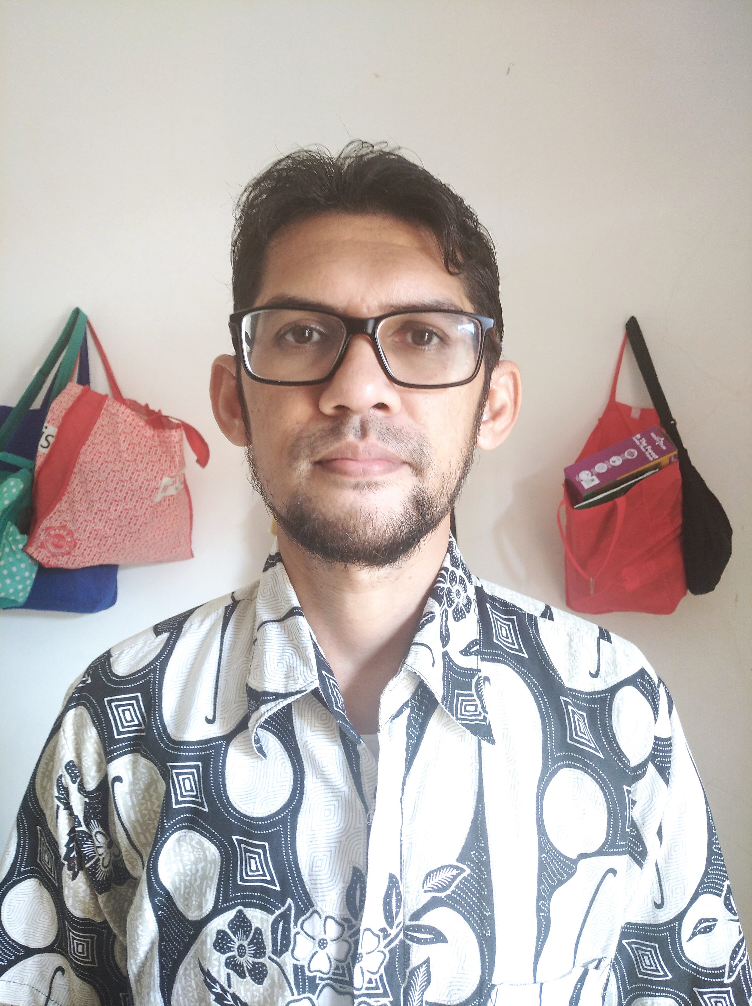 Ashri Riswandi Djamil – Medium