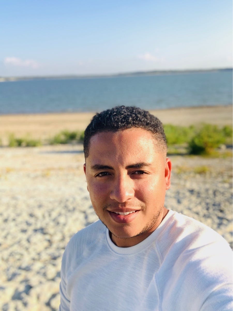 Anthony Adkins – Medium