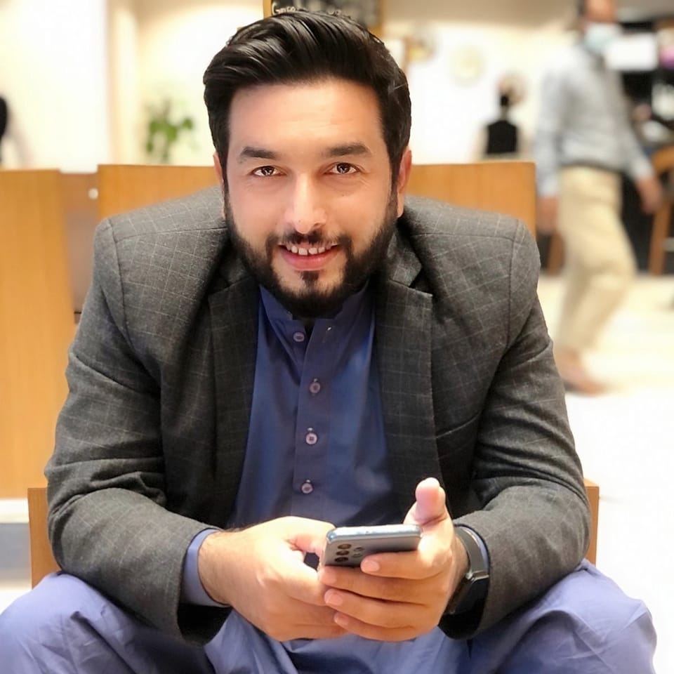 Irshad Ali Khan – Medium