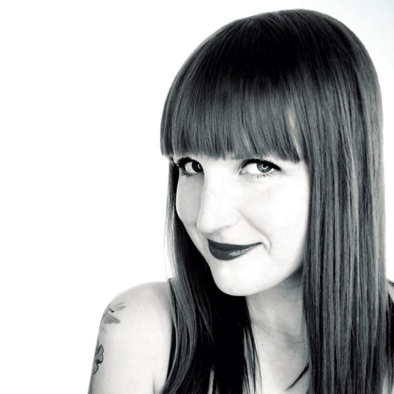 Dayna Winter – Medium