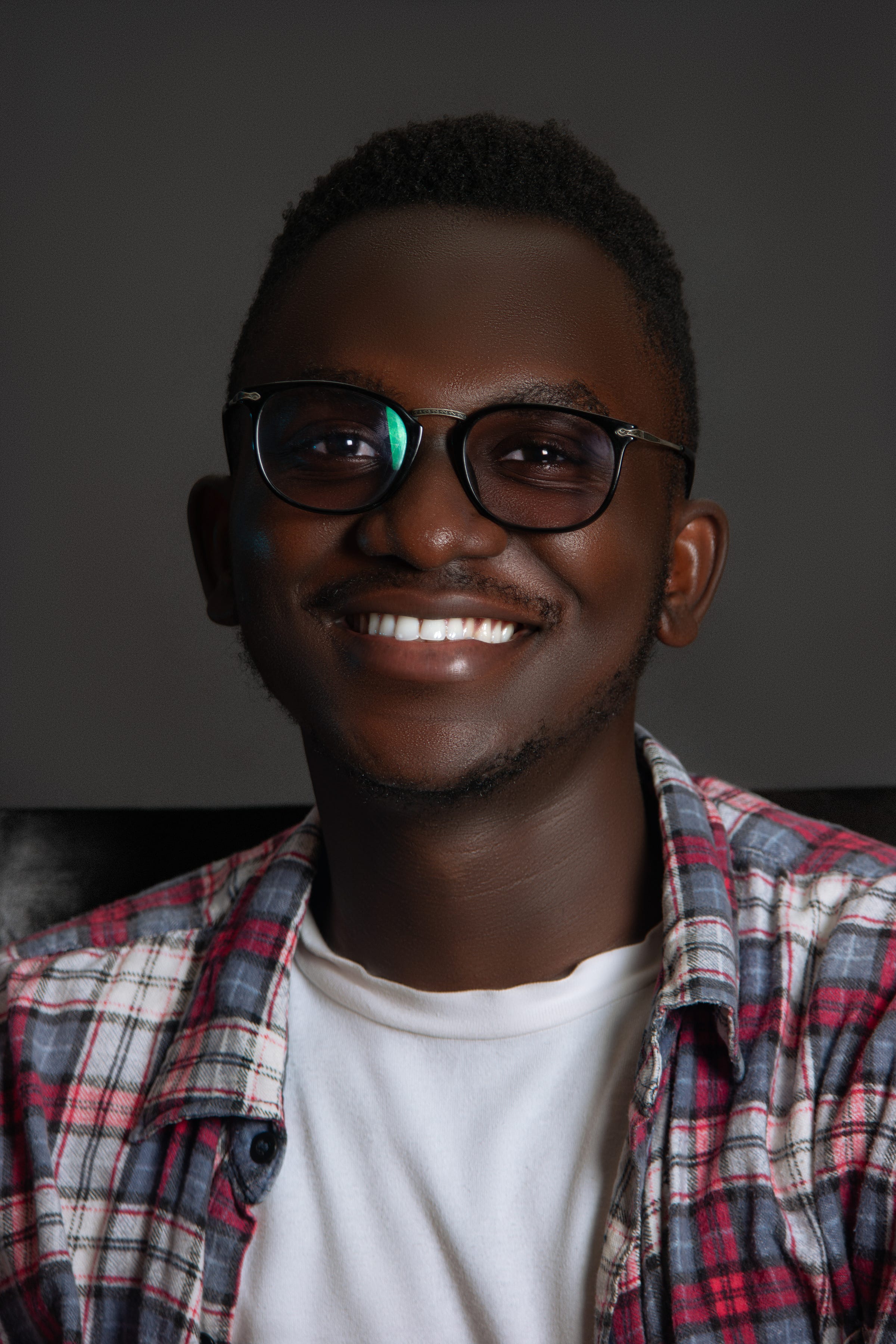 About – Omoniyi Faith – Medium