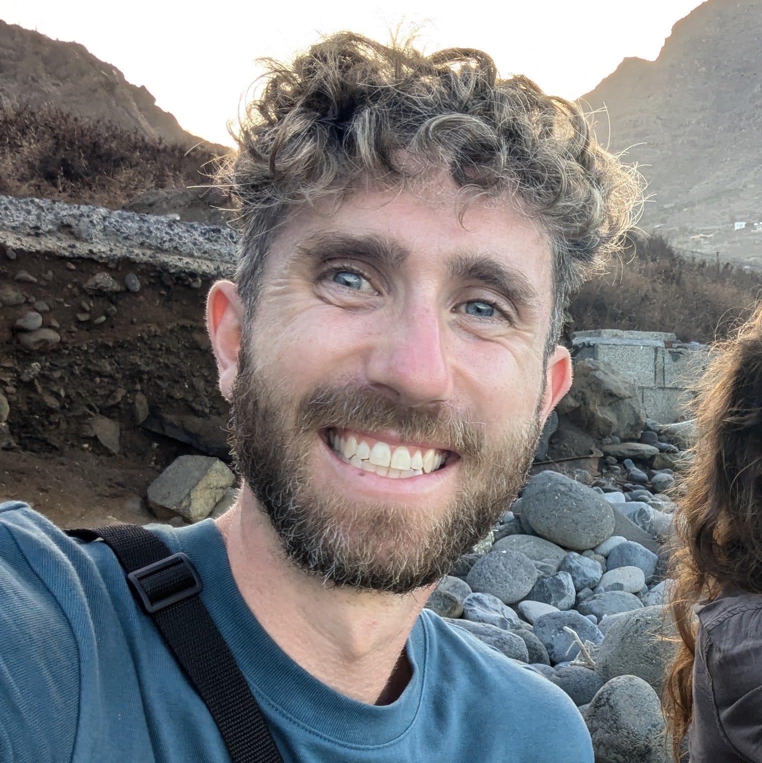Austin Bowtell – Medium