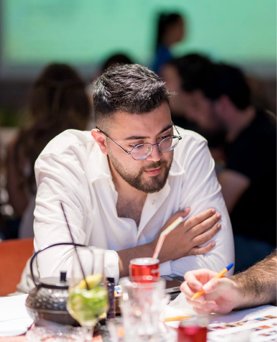 Rashad Naghiyev – Medium