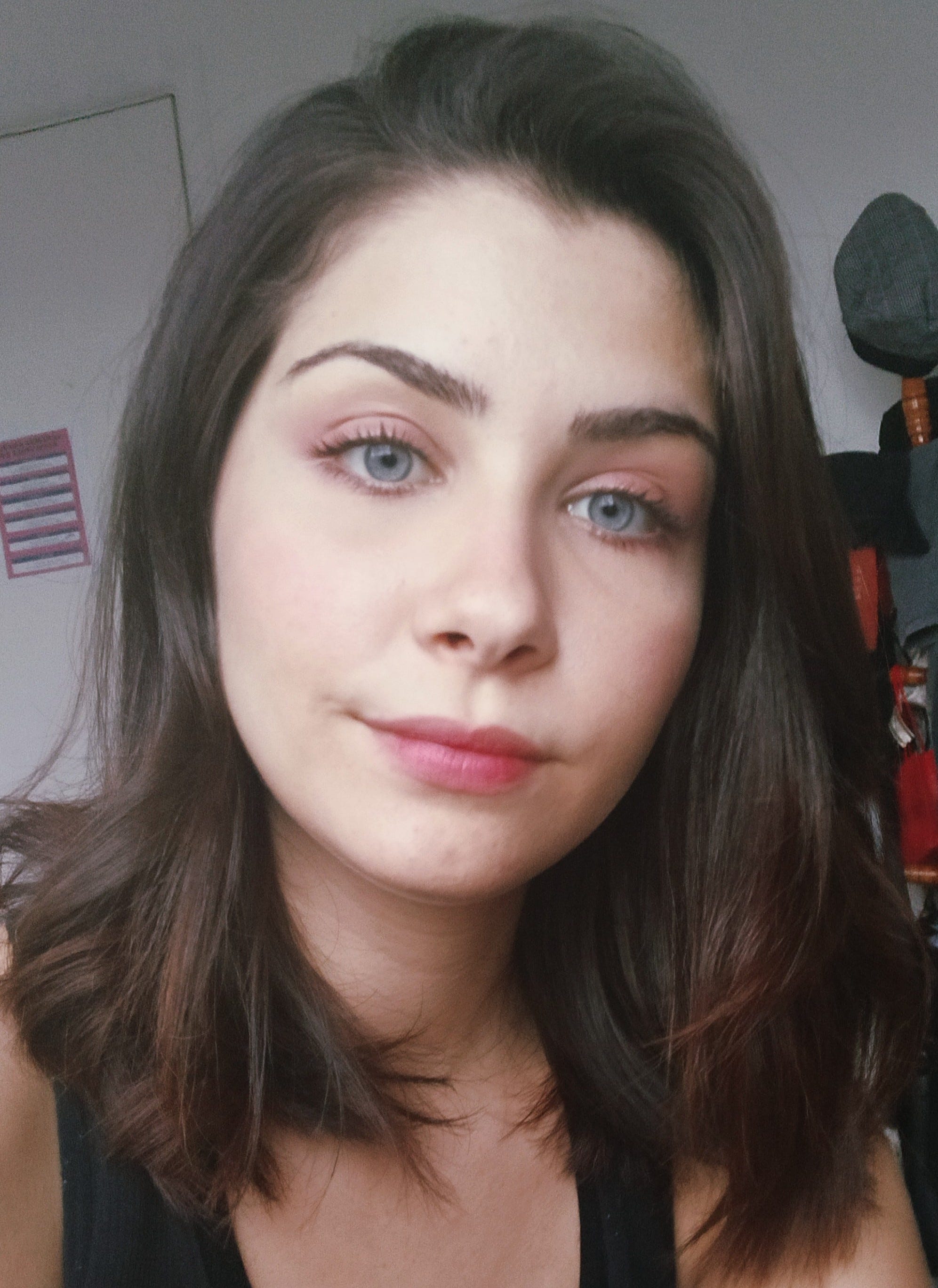 Maria Cecília Martel – Medium