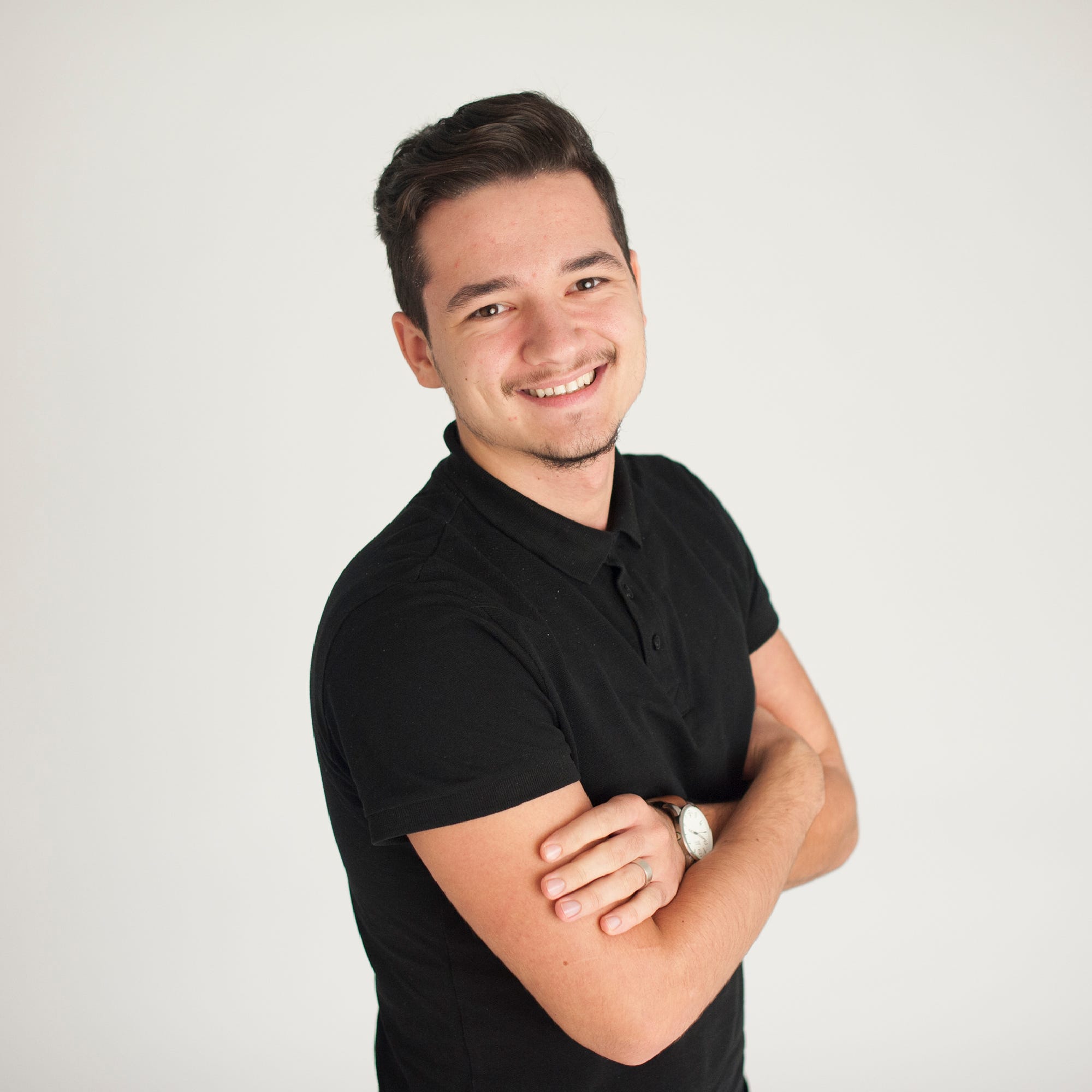 Dronca Rafael – Medium