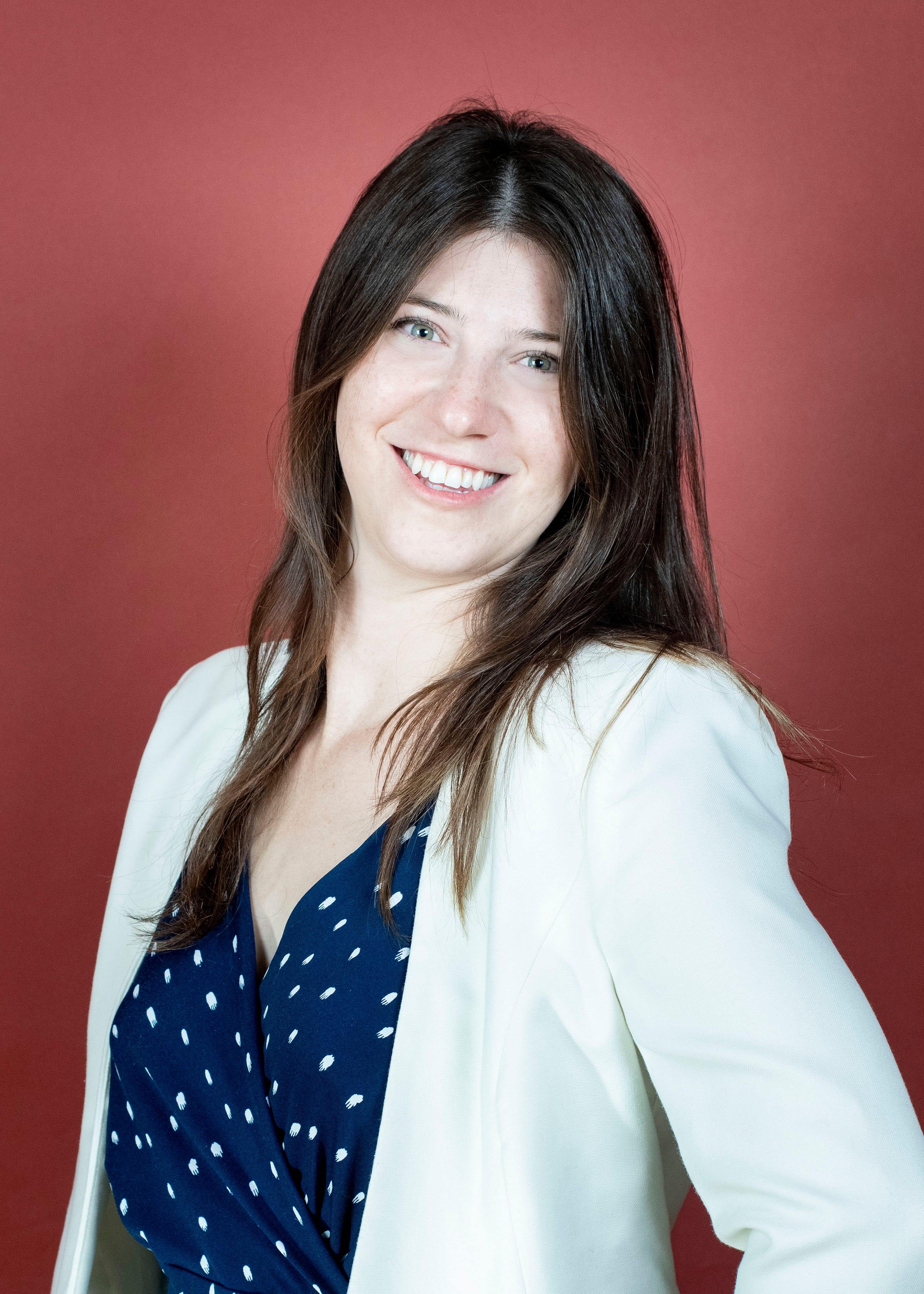 Logan Rose – Medium