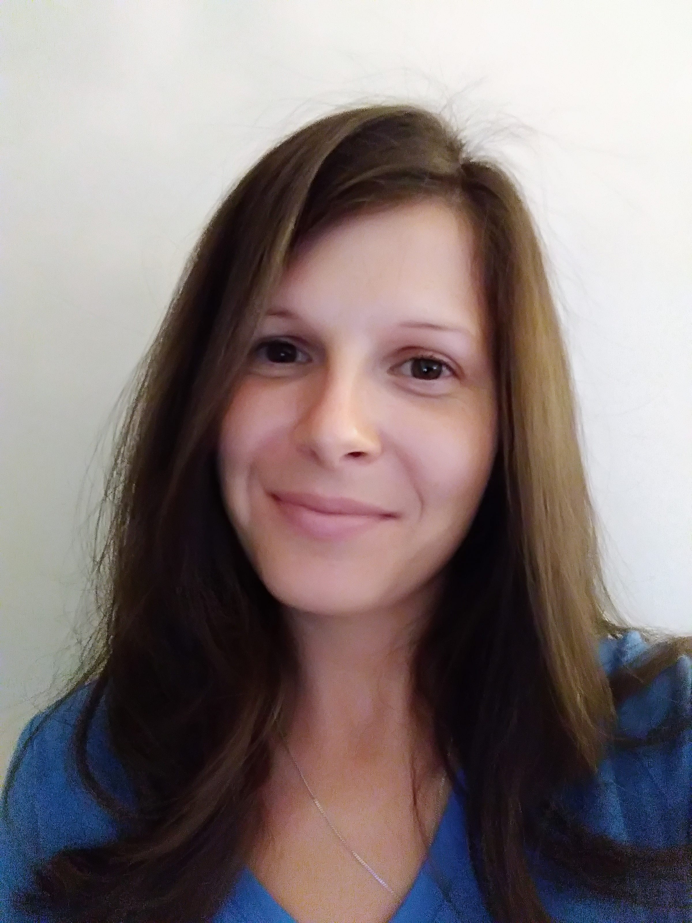 Alexandra Furnea – Medium