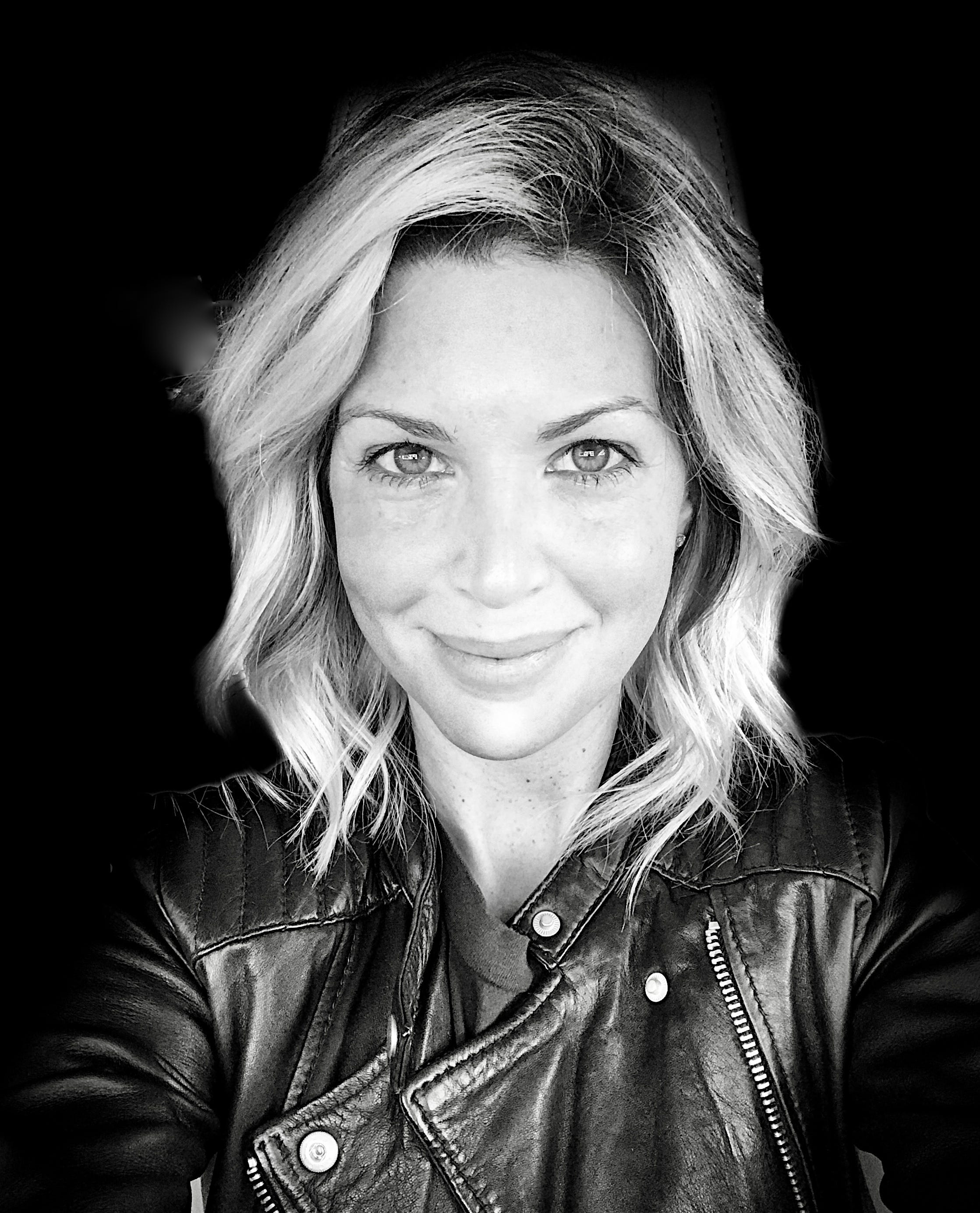 andrea rose palonis – Medium