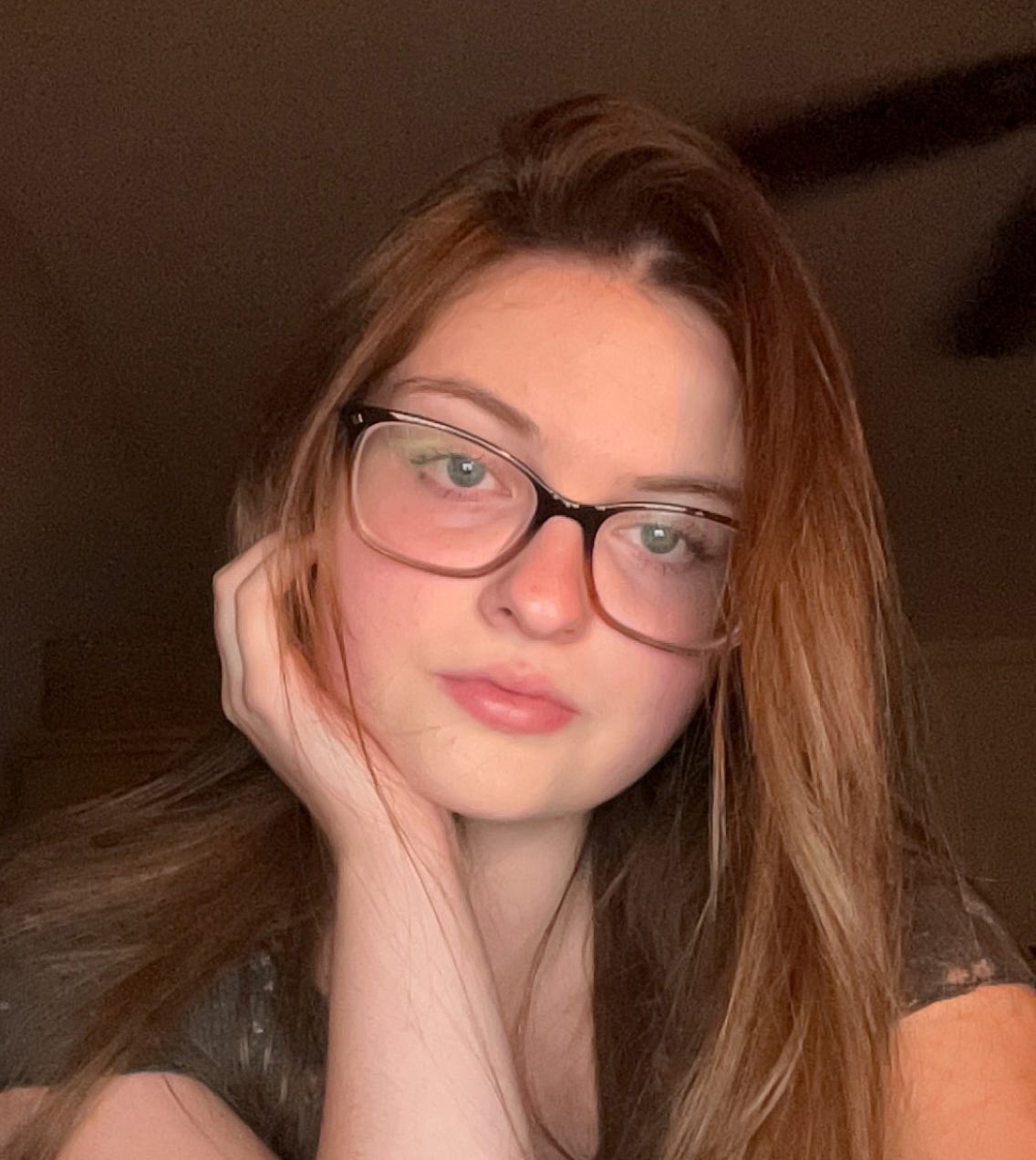 Emma Tiedemann – Medium Emma Tiedemann – Medium
