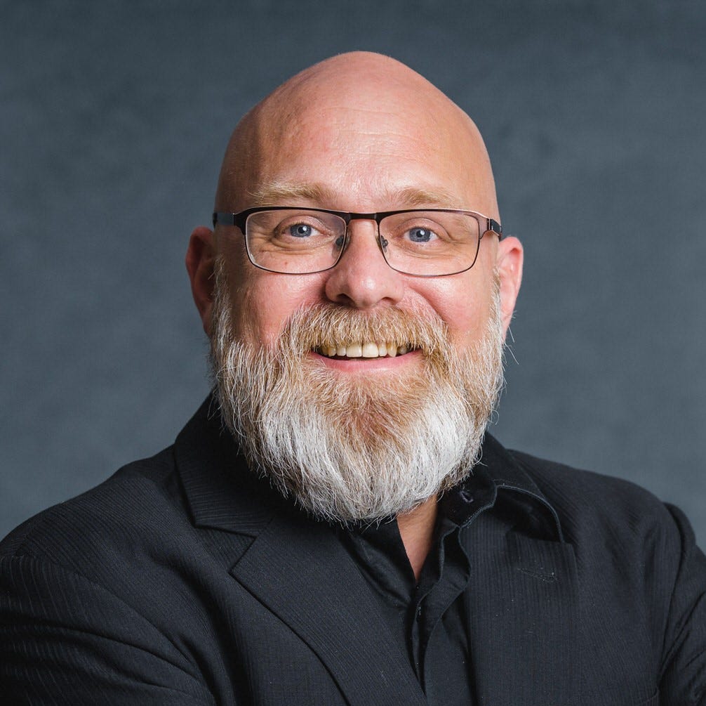 Chris Burger – Medium
