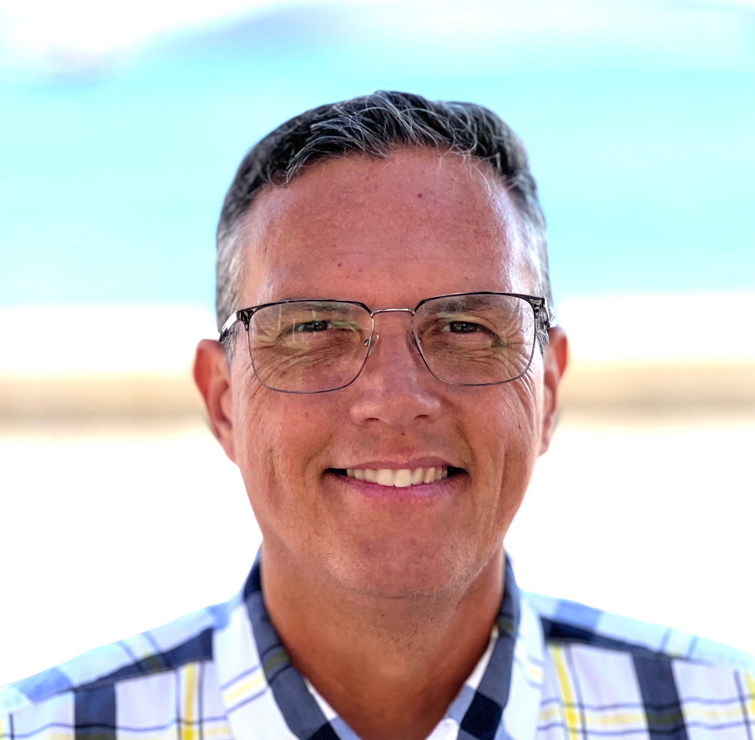 Jeffrey Long – Medium
