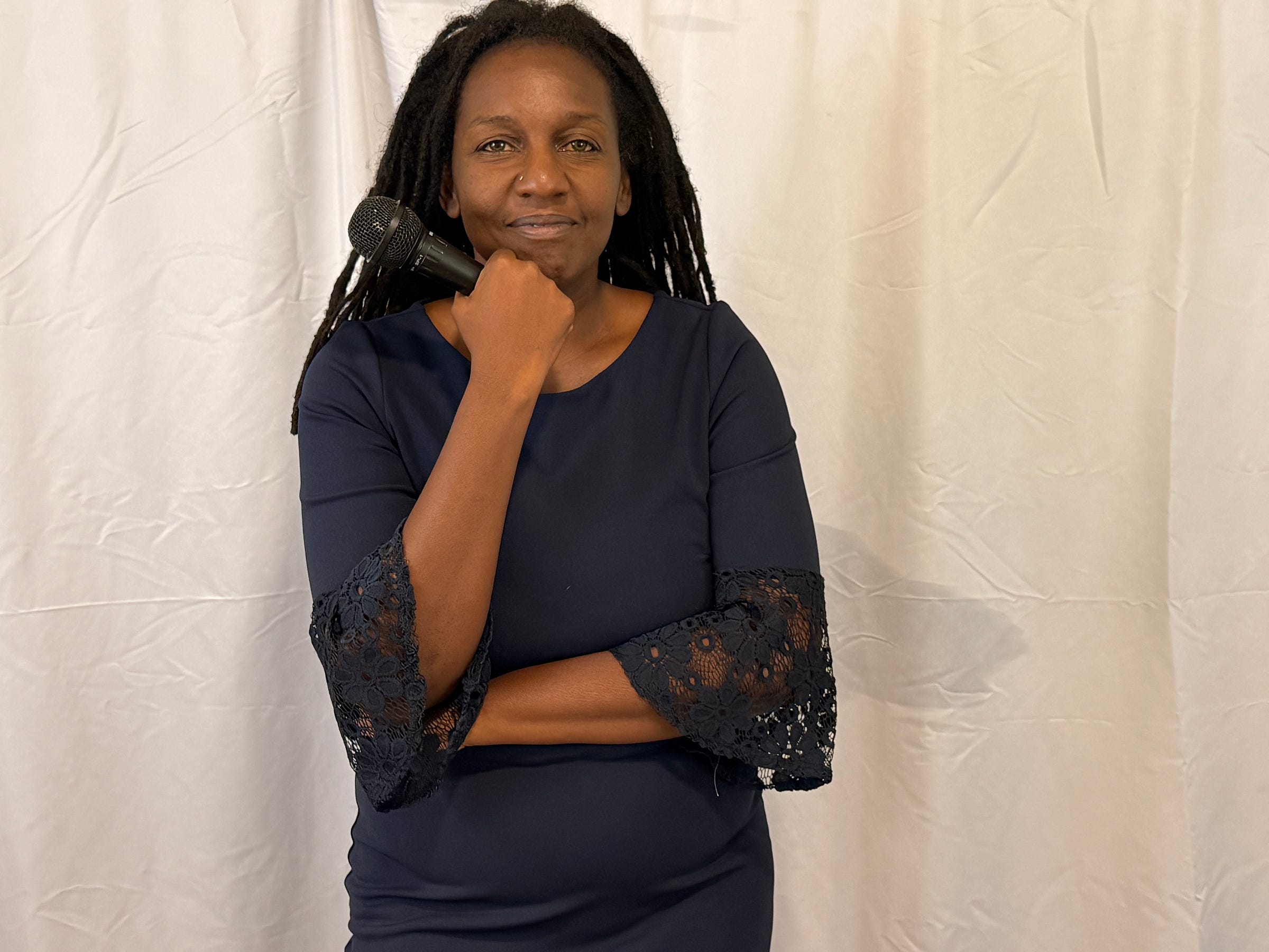 Cassondra Bowden – Medium