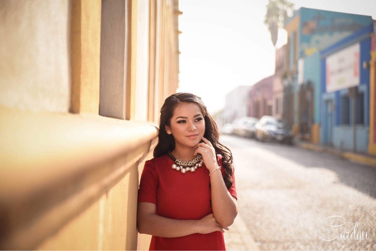 Glenda Muraira – Medium