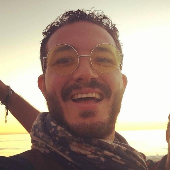 Nicolás Alcalá – Medium