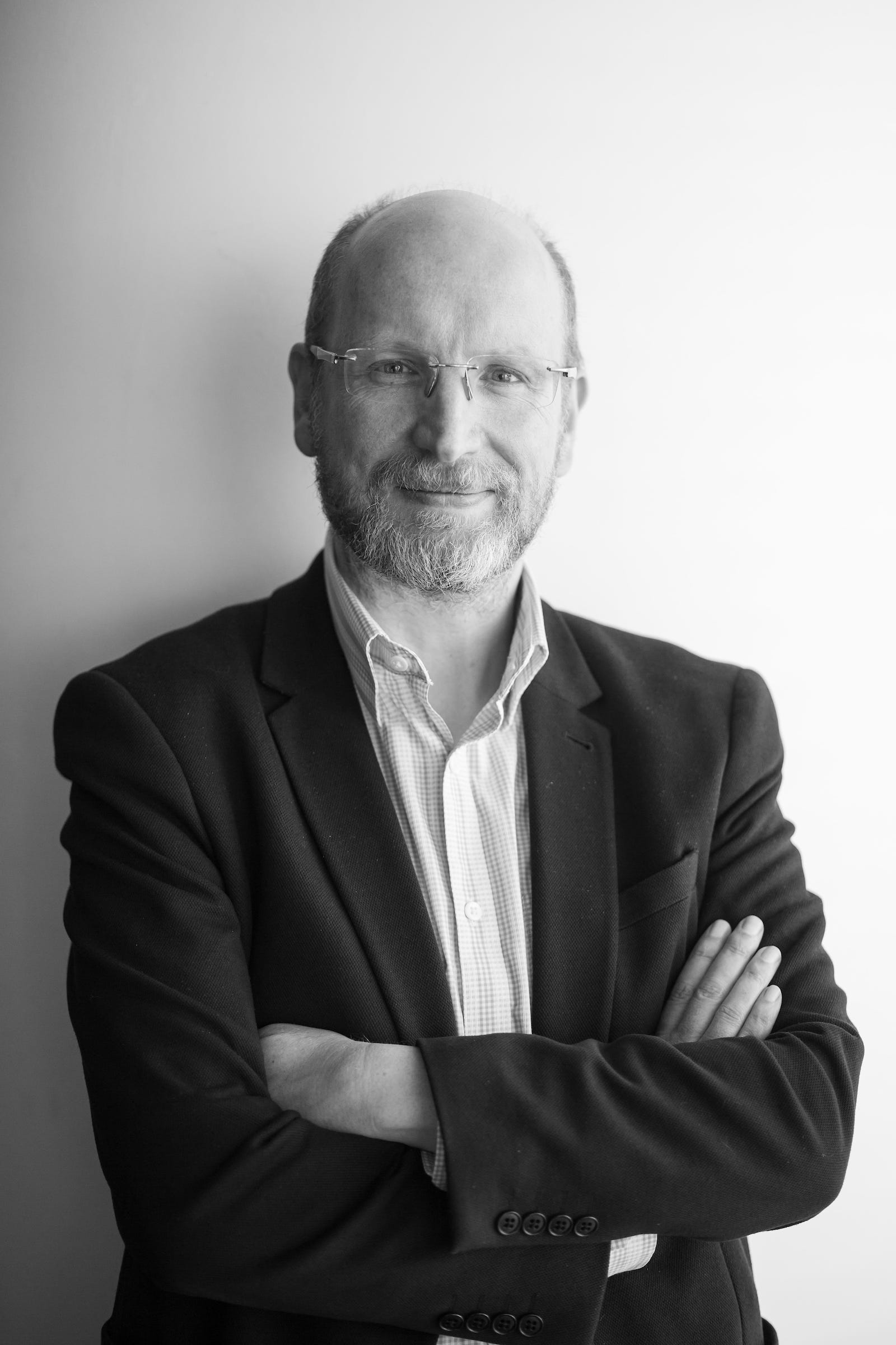 David Knott – Medium