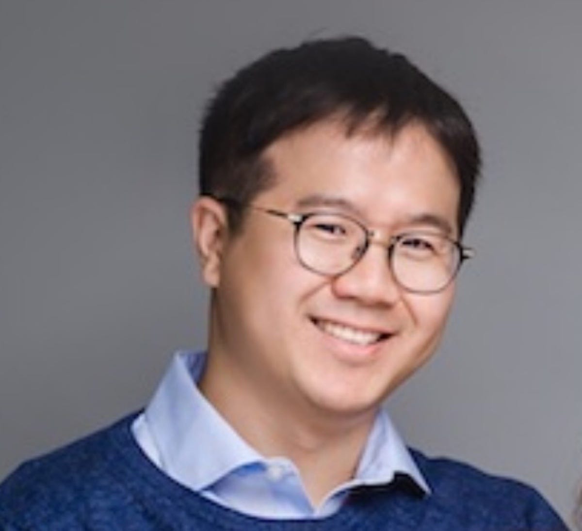Kyusong Lee – Medium