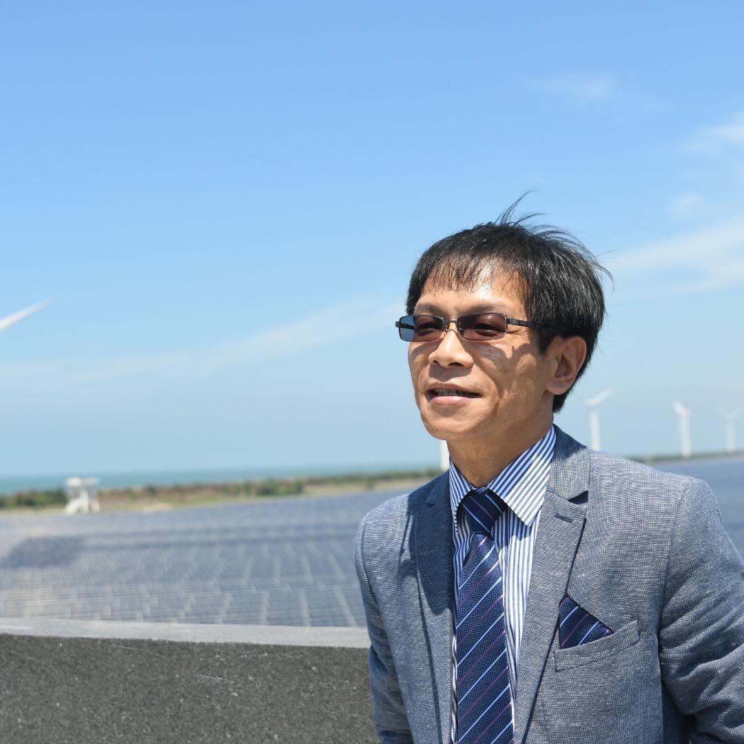 Dr. Pin-Chih Wang – Medium