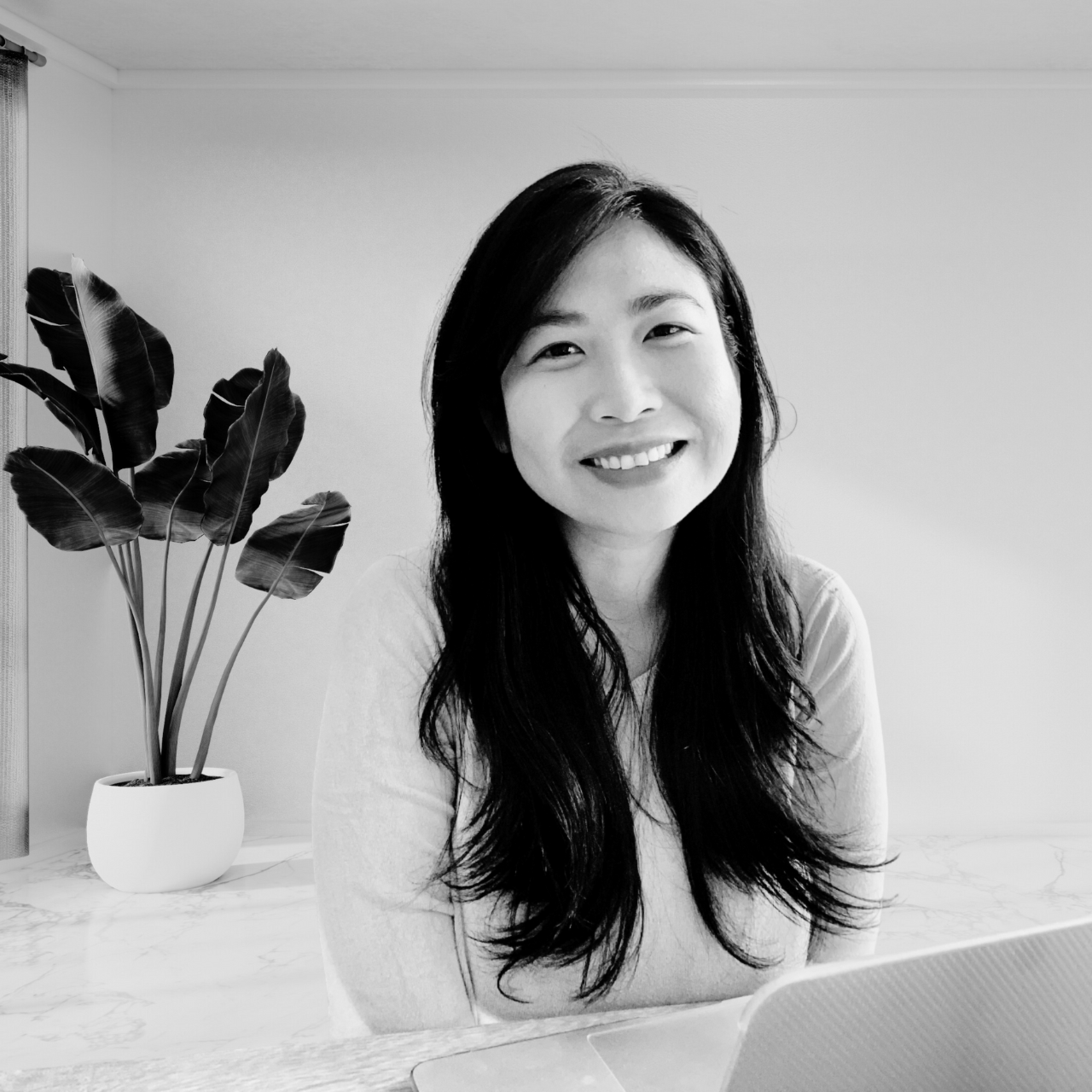 Miss Kaye – Medium