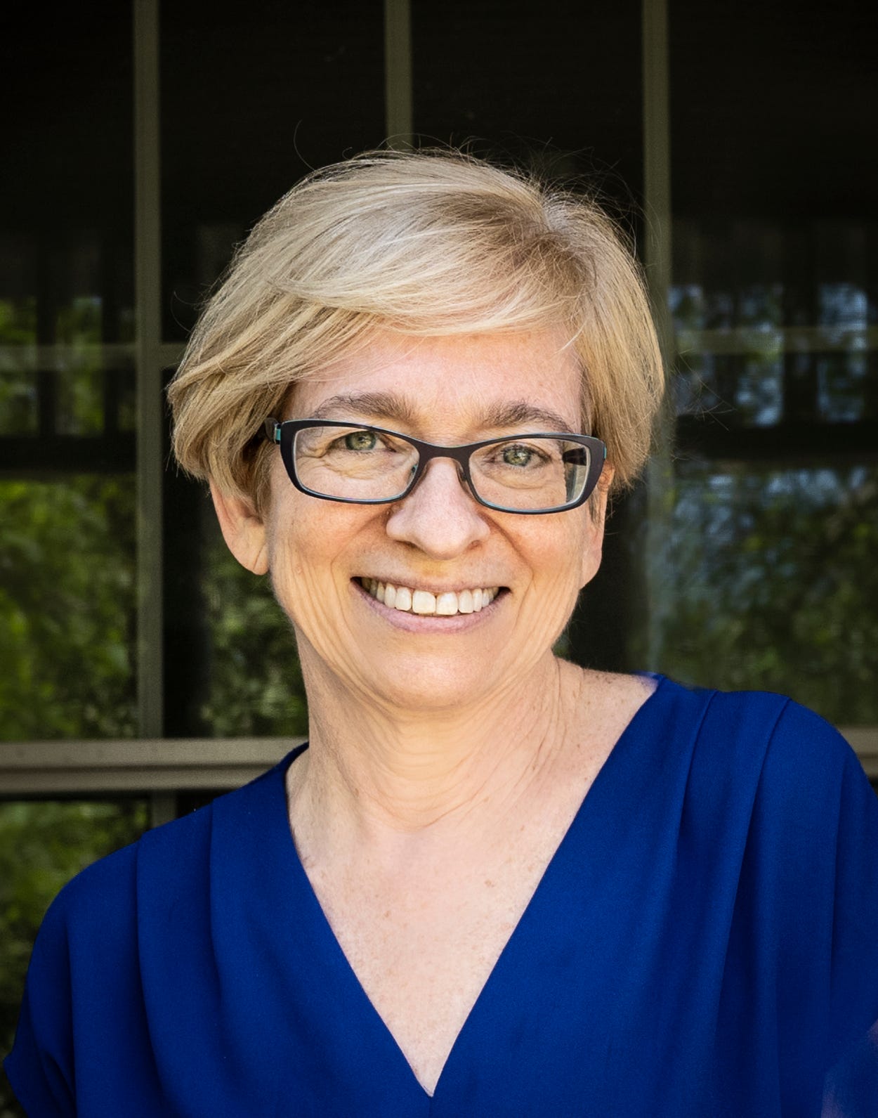 Chai Feldblum – Medium