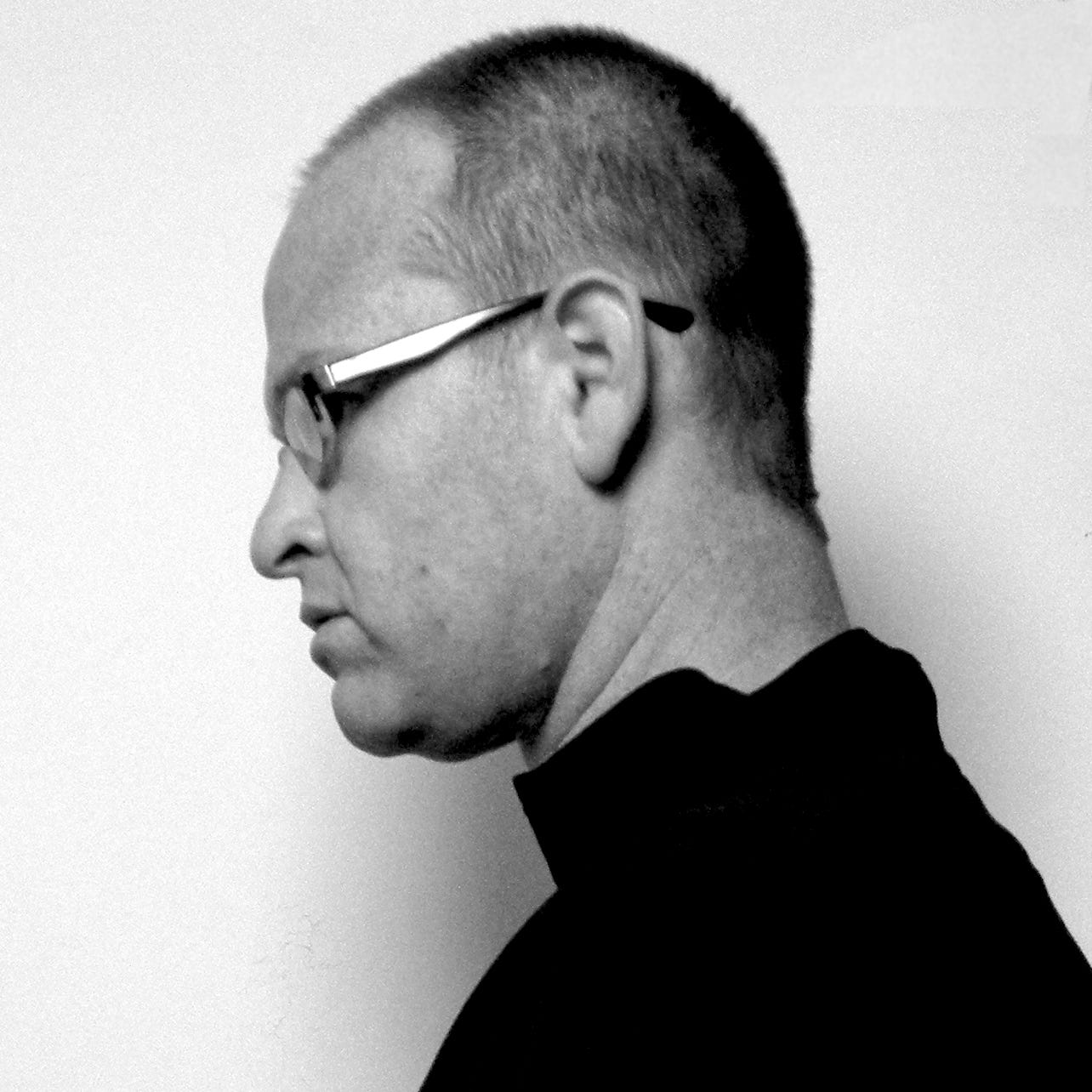 Daniel Maidman – Medium