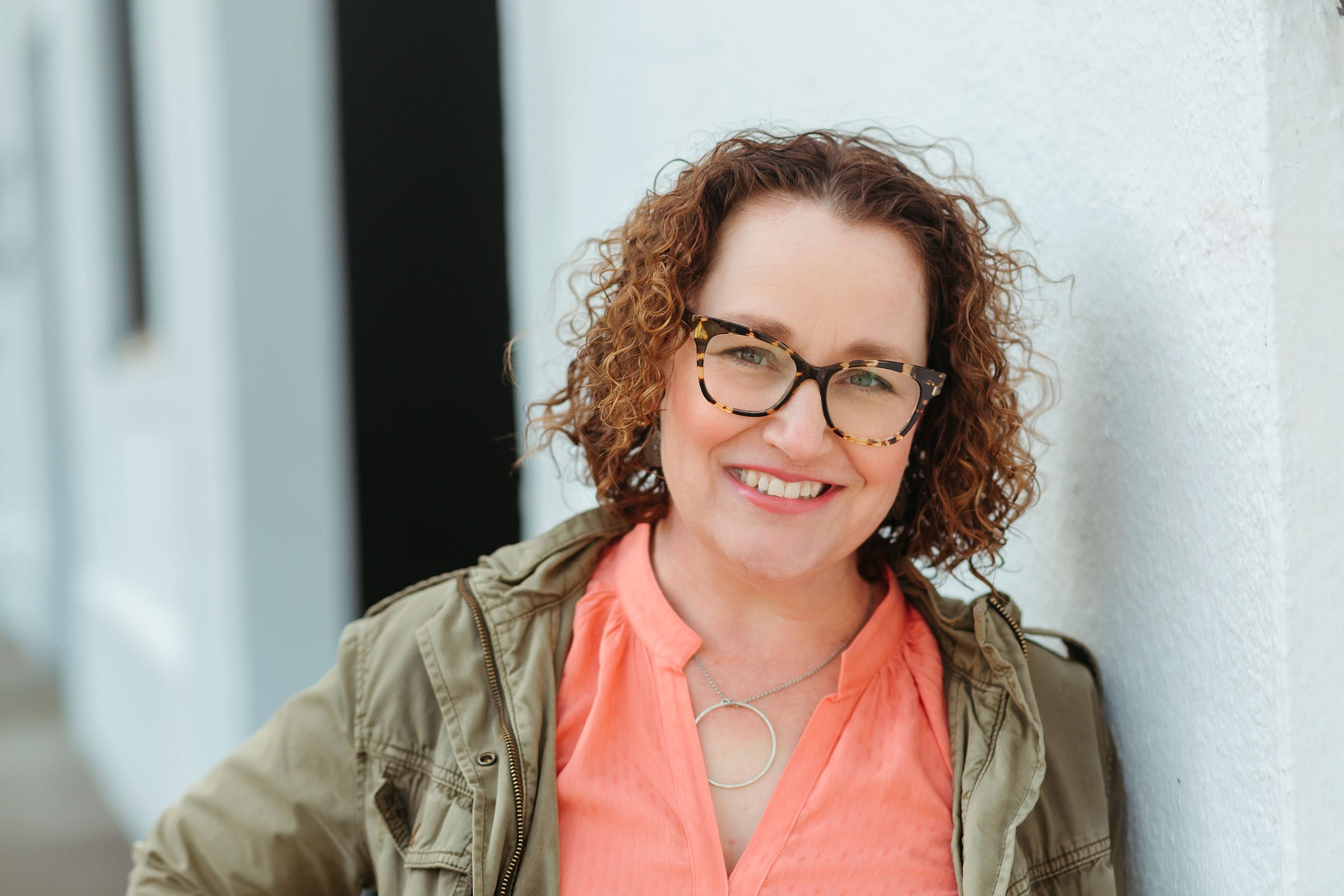 Scotti Weintraub – Medium