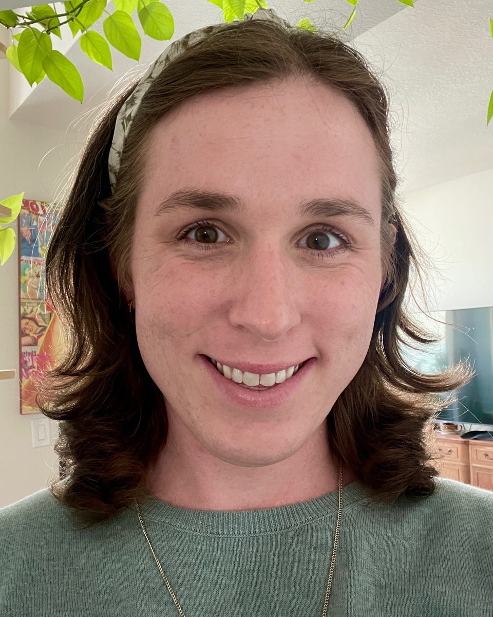 Joni West – Medium