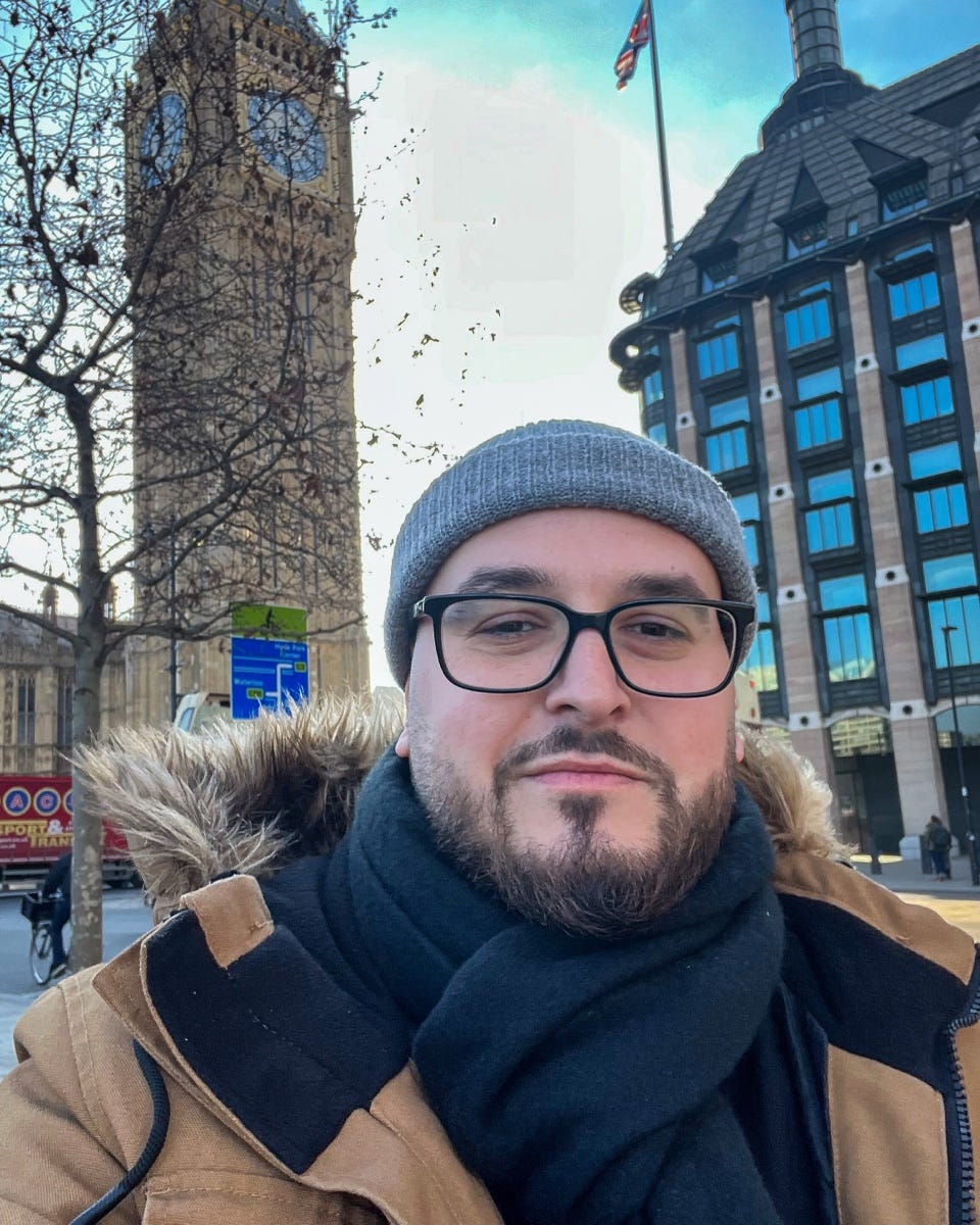 Cristian Istvan – Medium