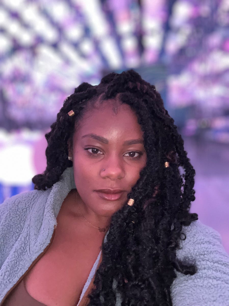 About – Tobi Shannon – Medium